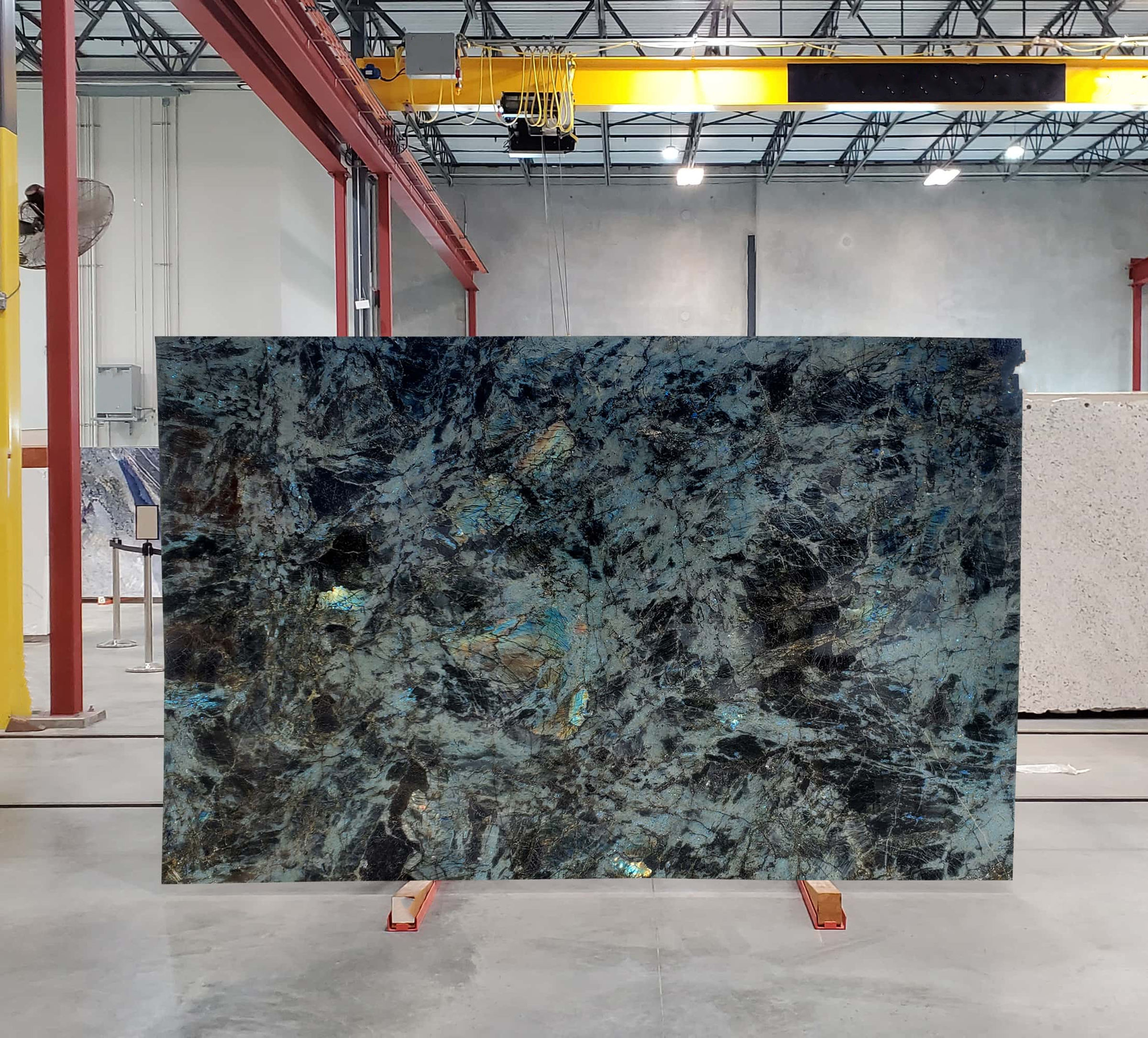 Labradorite Blue Granite Madagascar Blue Granite Slabs Tiles